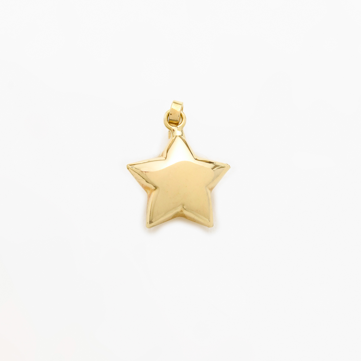 Ana Maria Perú | Dije 18k Estrella Inflada en Oro Amarillo 18K